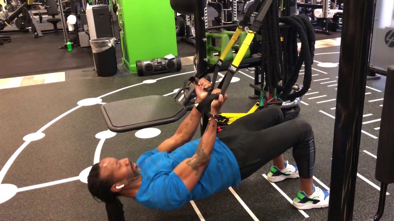 TRX Bicep Curls - YouTube