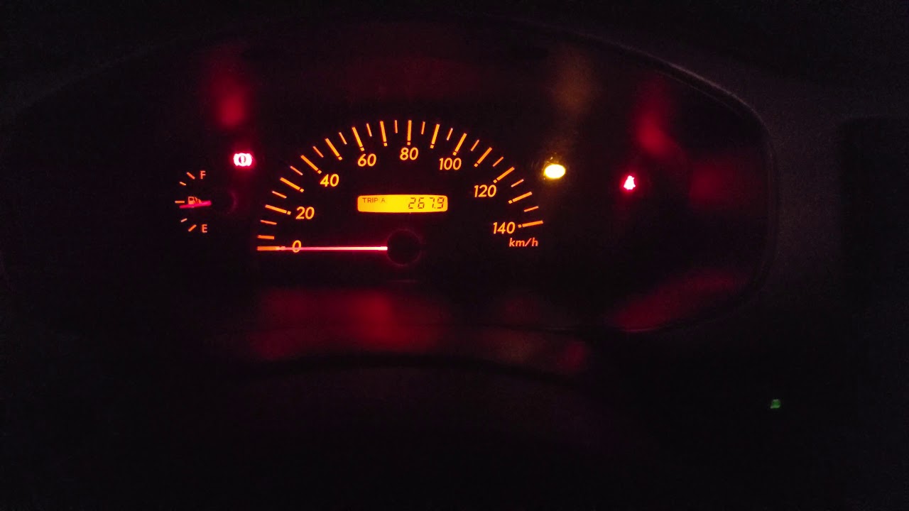 スバル R2メーター - YouTube