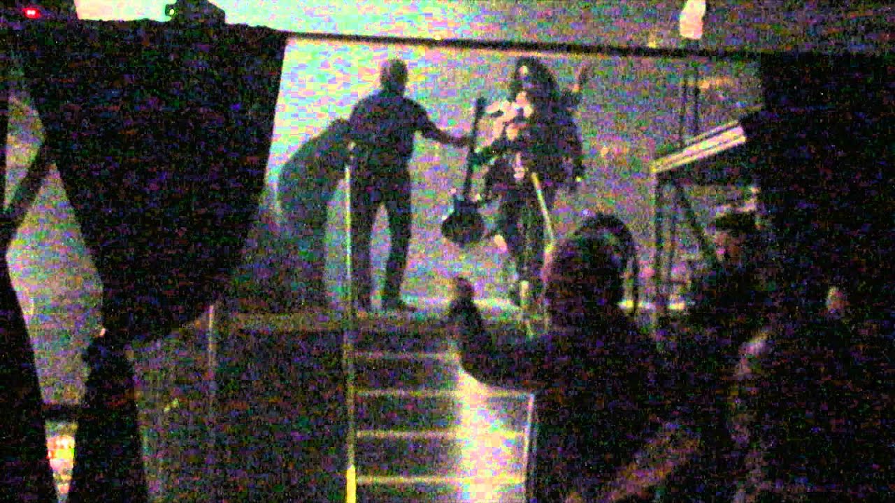 KISSONLINE EXCLUSIVE: Crew's Eye View of KISS exiting stage - YouTube