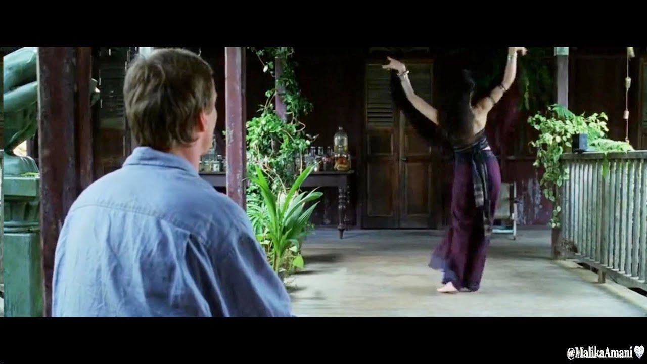 The Island of Dr. Moreau • Fairuza Balk Belly Dancing - YouTube