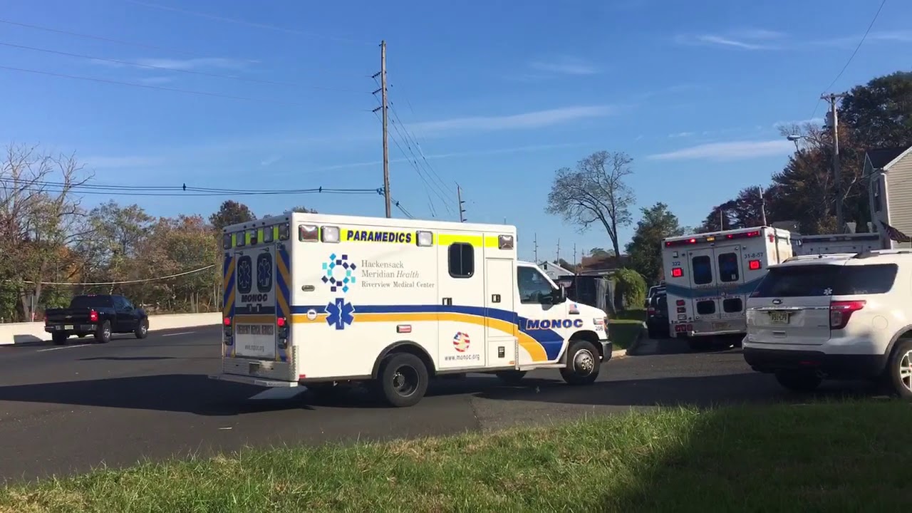 Monoc ALS EMS Ambulance 206 responding - YouTube