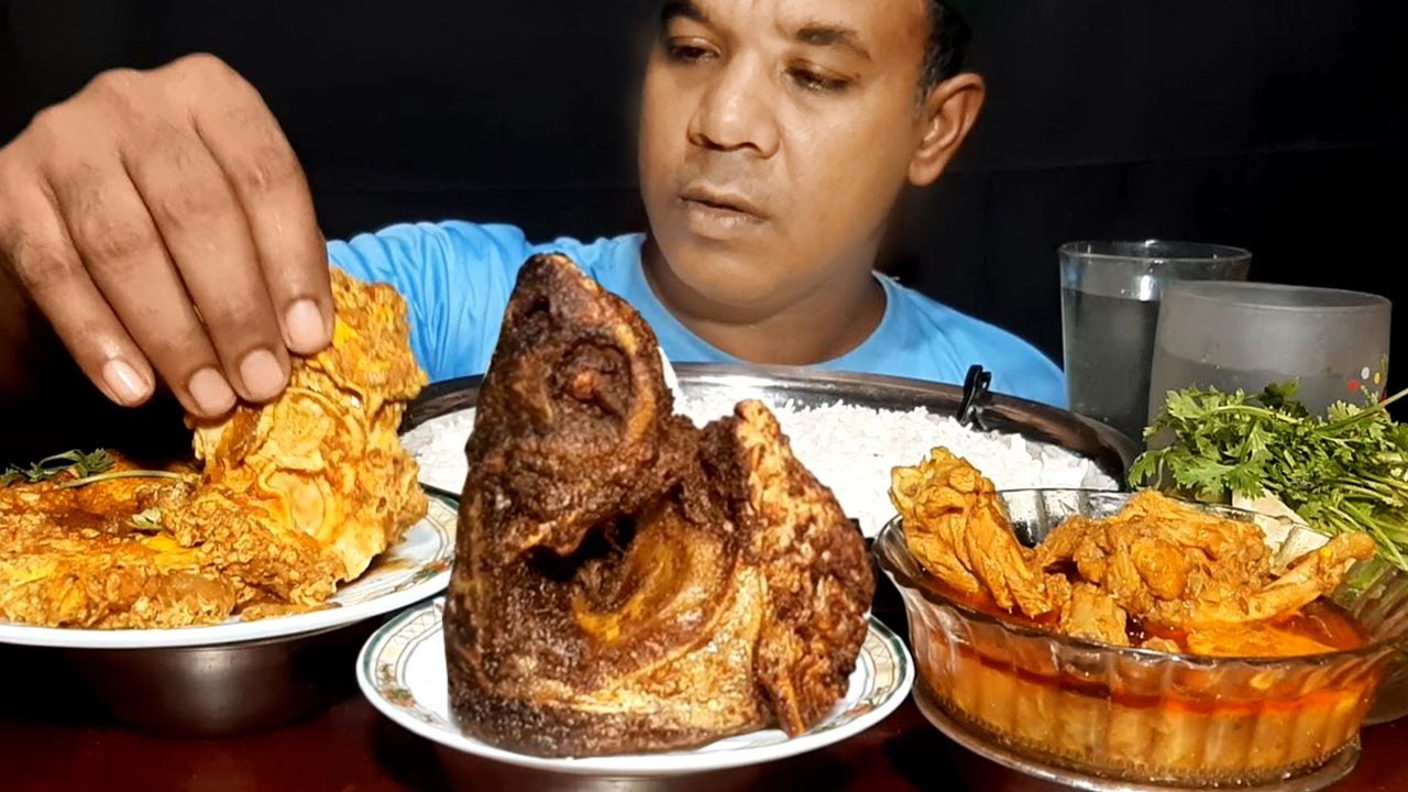 EATING BIG FISH HEAD FRY, CHICKEN CURRY, EGG FRY, RICE AND SALAD ...