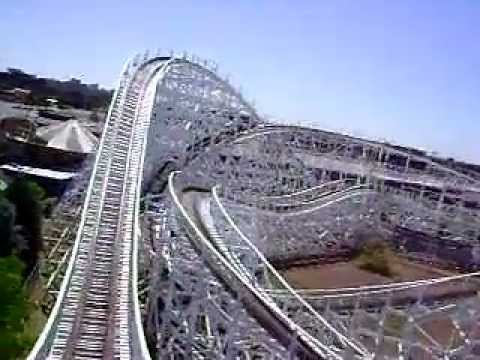 Twister 2 Roller Coaster at Elitch Gardens in Denver, CO. 08/14/2010 ...