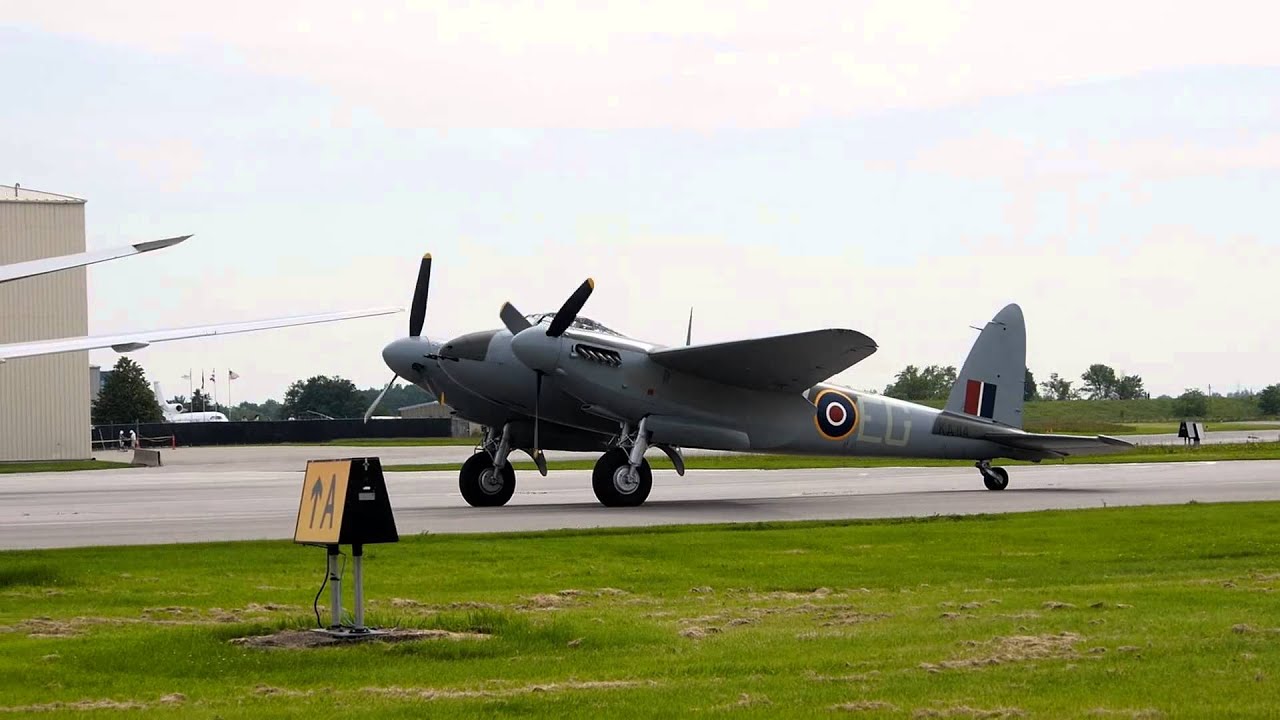 de Havilland Mosquito Raw Engine Sound - YouTube
