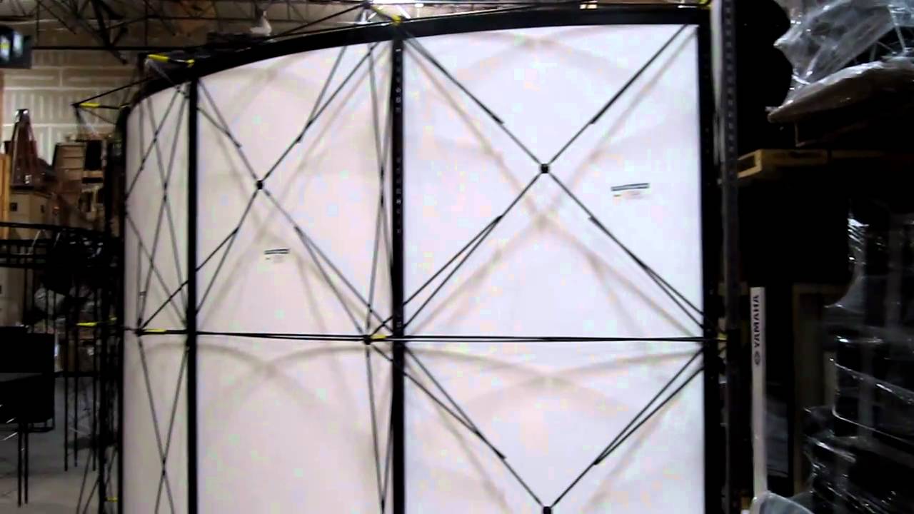 Skyline popup tradeshow booth from Lucky Exhibits - YouTube
