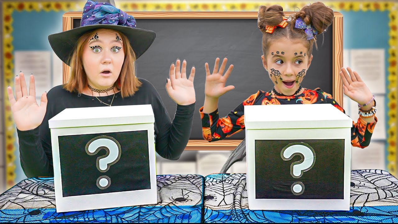 Ruby and Bonnie Play Halloween Switch Up Challenge - YouTube