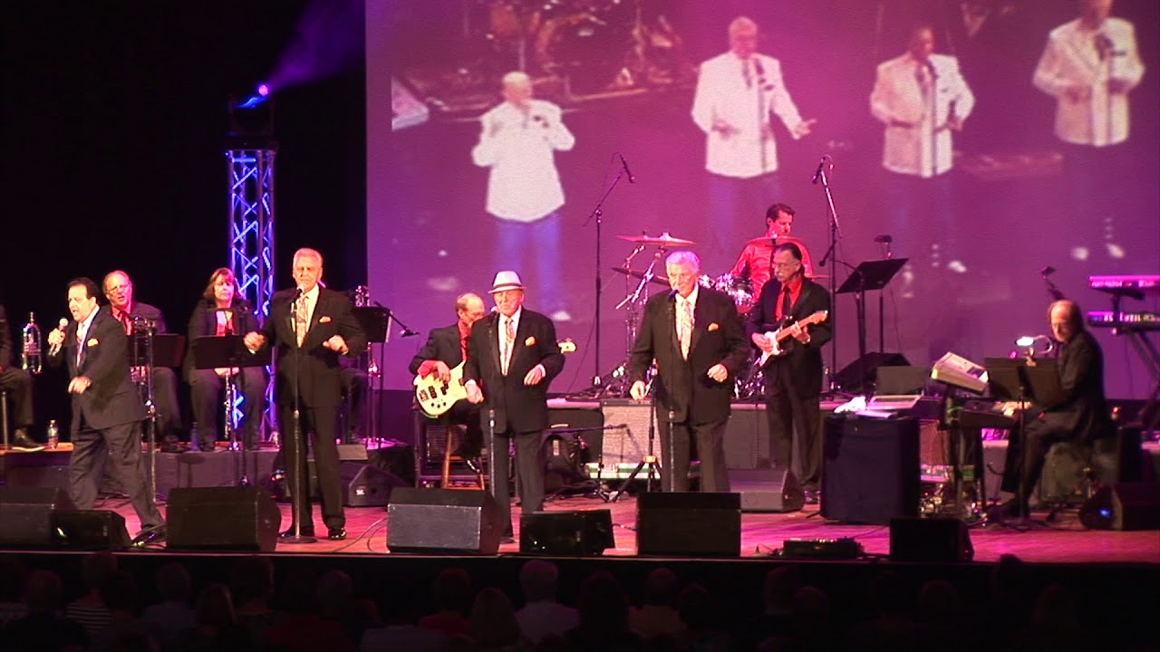 John Kuse and The Excellents on stage - YouTube