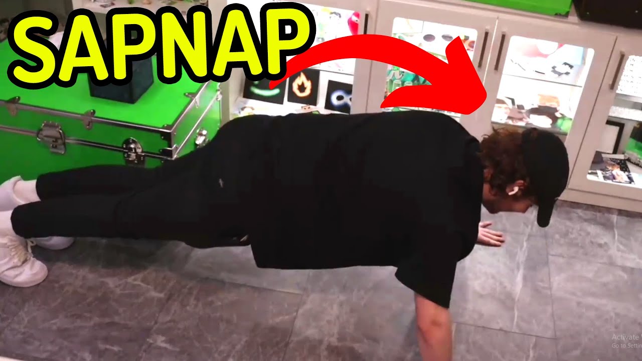 Sapnap Does Pushups (LIVE) - YouTube