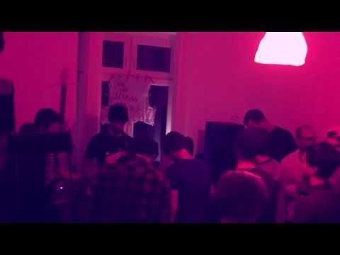 Sexkino Ponyhof - Was bestimmtes live (DrumcomputerVersion) @ Holzi 2014
