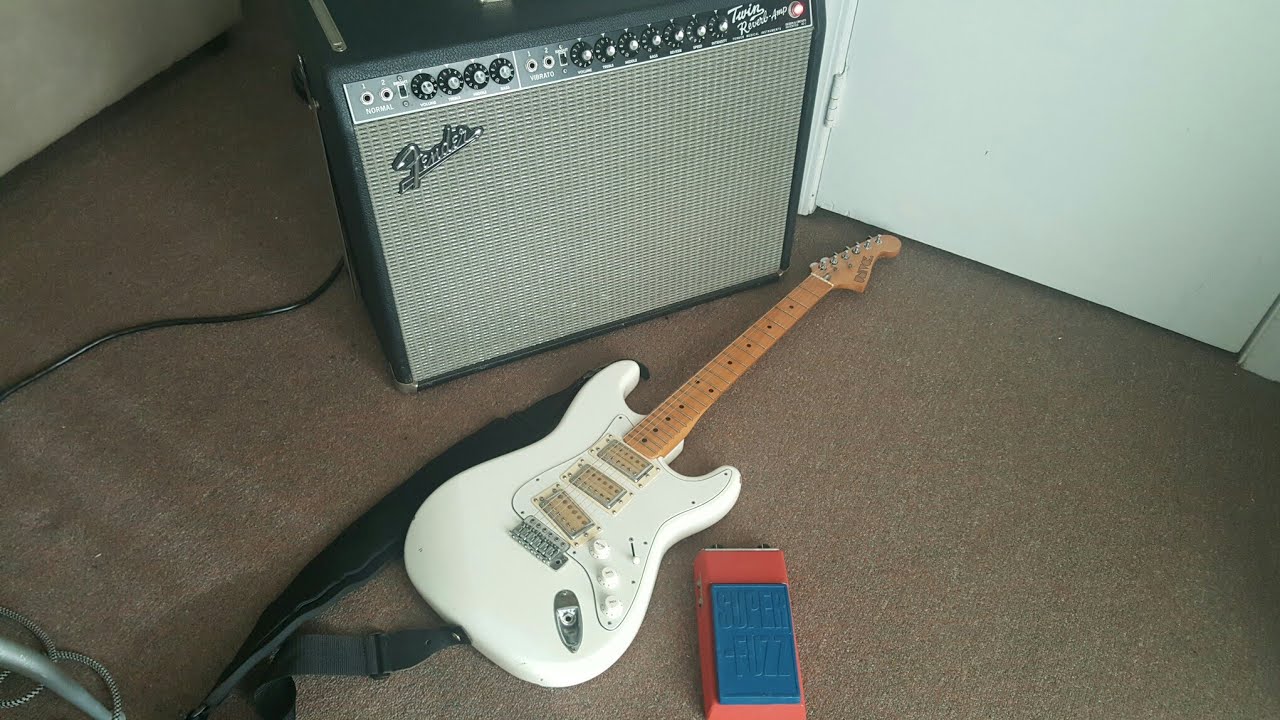 TEST: UNIVOX RIPPER 1976 / UNIVOX SUPER FUZZ 1970's / FENDER TWIN ...