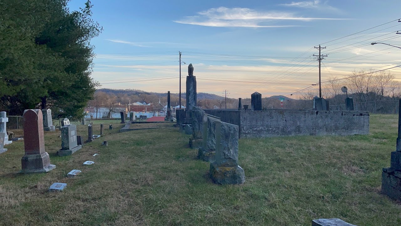 Let’s explore Brewer/Wiley cemetery - YouTube