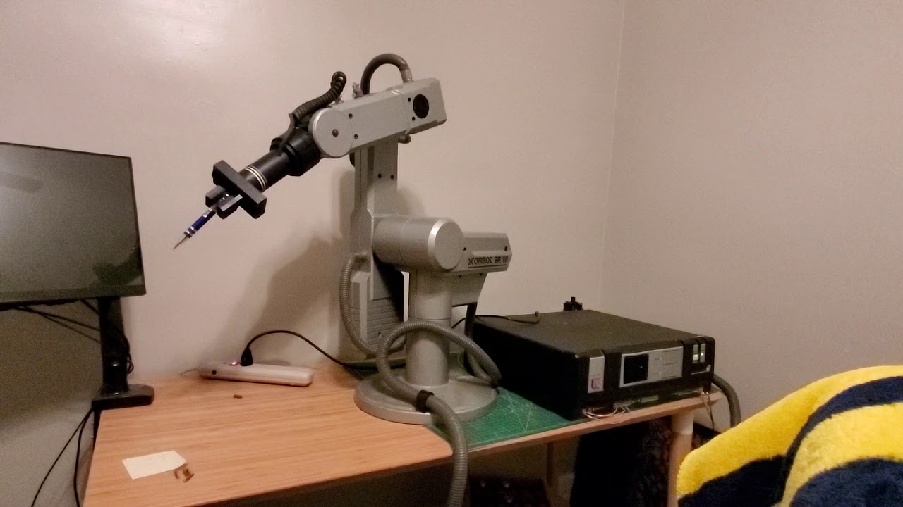 Scorbot ER-VII Axis jogging - YouTube