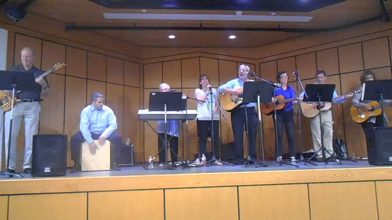 Bayom Hahu - Rockin' Ruach at Carlton Willard Village - YouTube