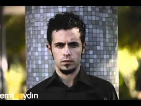 Emre Aydın - Unut Gittiğin Bir Yerde.mp4