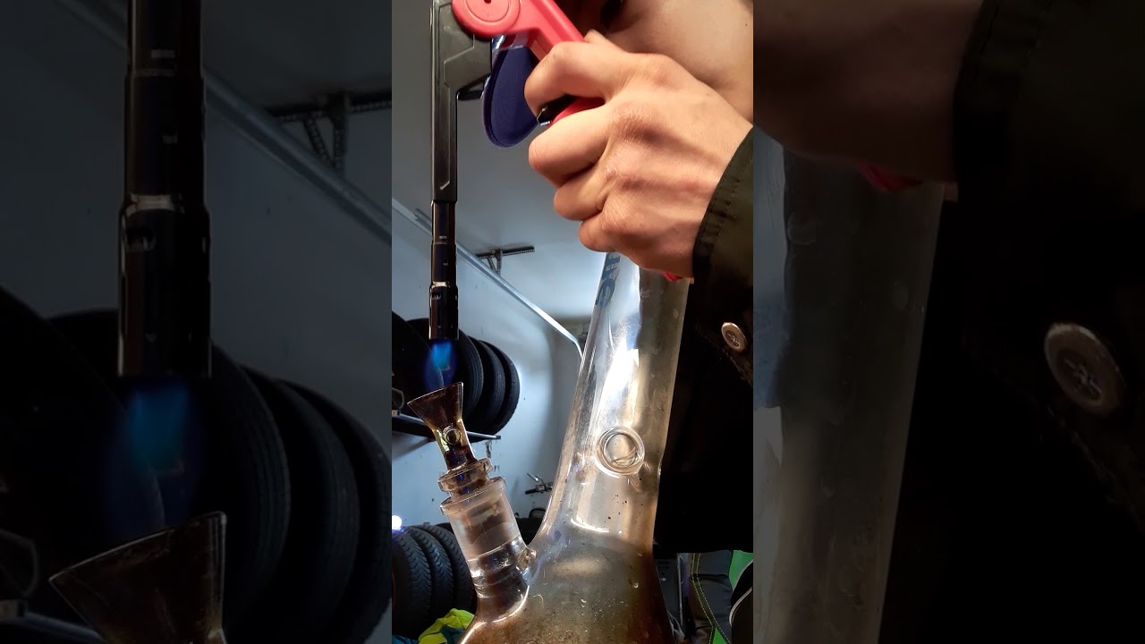 Longest bong RIP 18+ - YouTube