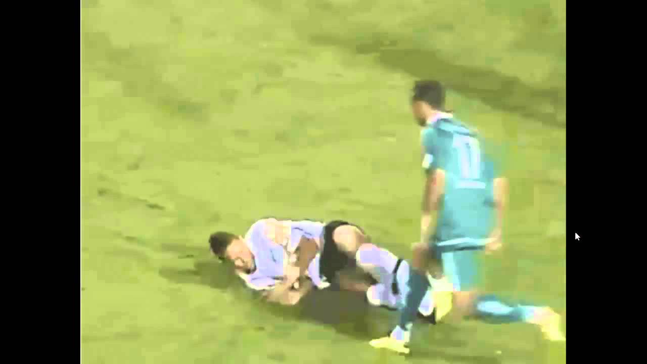 neymar pants slipped down during game - YouTube