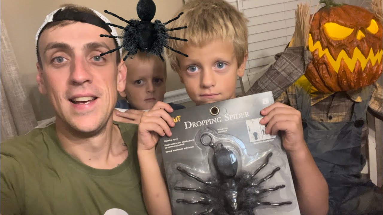 Spirit Halloween "Dropping Spider" UNBOXING - YouTube