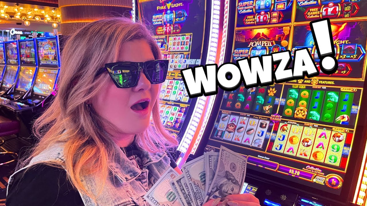 This Slot Machine Lets You Play 4 Different Games at Once!! - YouTube