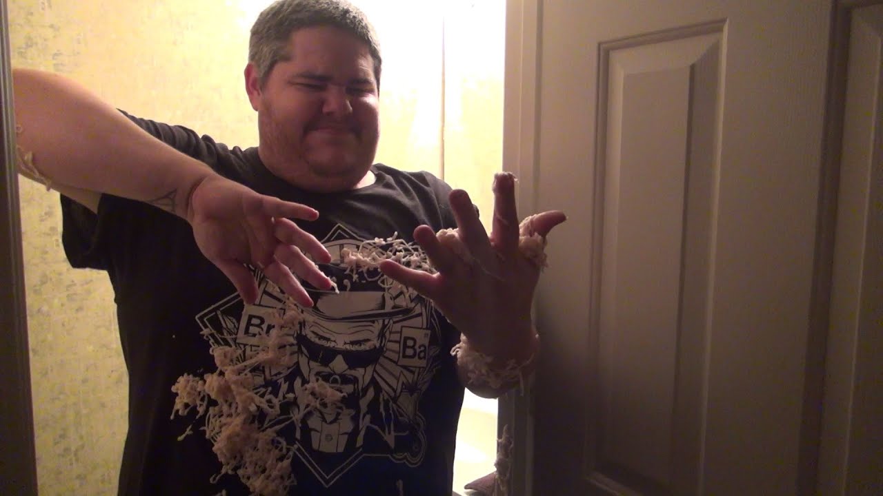 SILLY STRING! - YouTube