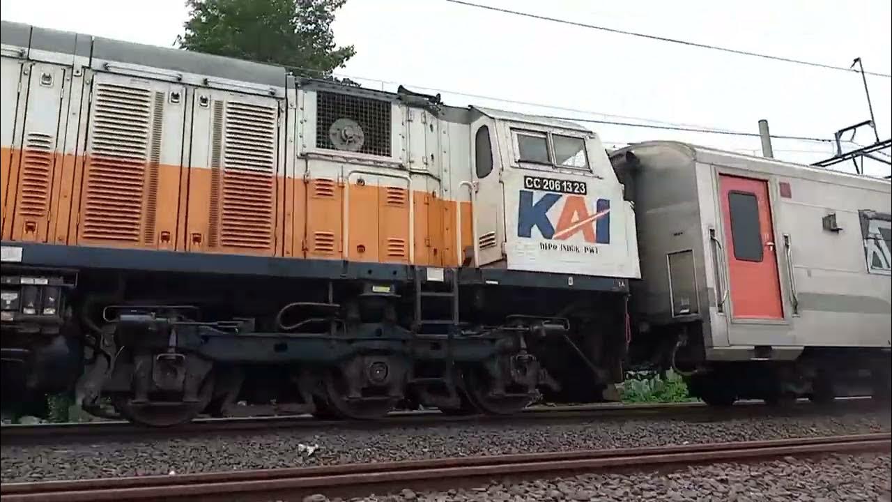 CC 2061323 PWT Kereta Manahan KA 80F + K1 0 91 01 JAKK - YouTube