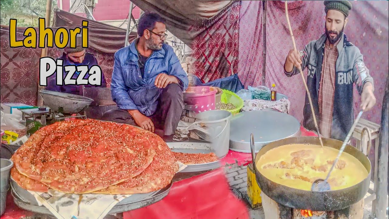 Exploring The Best Lahori Katlama In Street Food Lahore | Easy Katlama ...