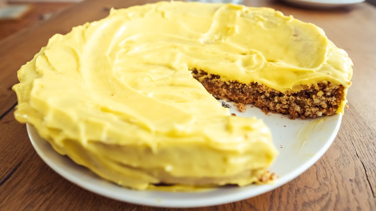 Norwegian Suksessterte (Success Cake) - YouTube