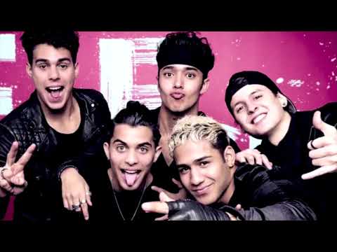 CNCO - Cometa (Empty Arena+Rain)