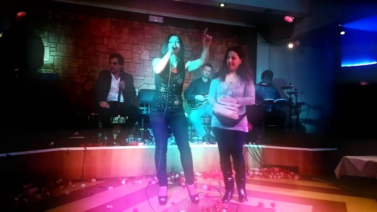 ΕΛΕΝΑ ΧΑΡΑΜΗ-ΚΑΙ ΘΑ ΚΑΝΩ ΟΤΙ Μ'ΑΡΕΣΕΙ !!!! - YouTube