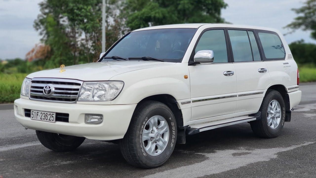 Về thêm Toyota Land Cruiser 2007 MT 4WD zin99% đẹp nhất Việt Nam. Lh ...