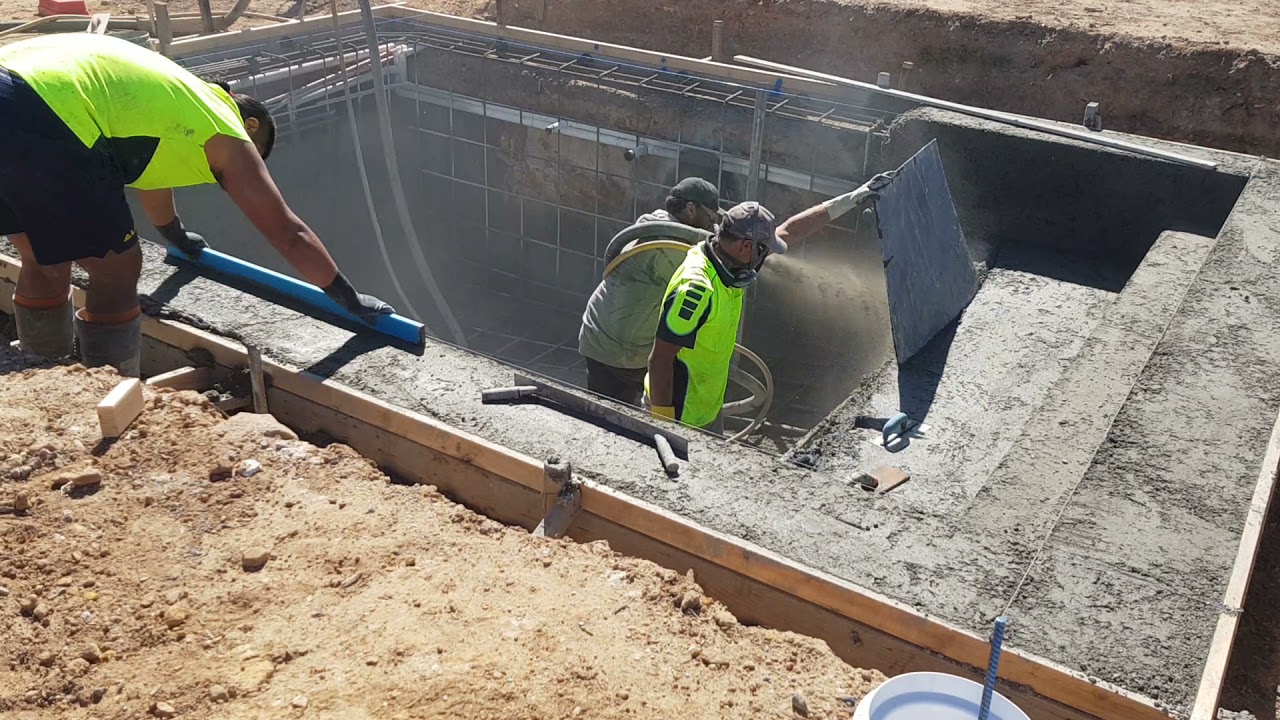 Shotcrete pool construction. - YouTube