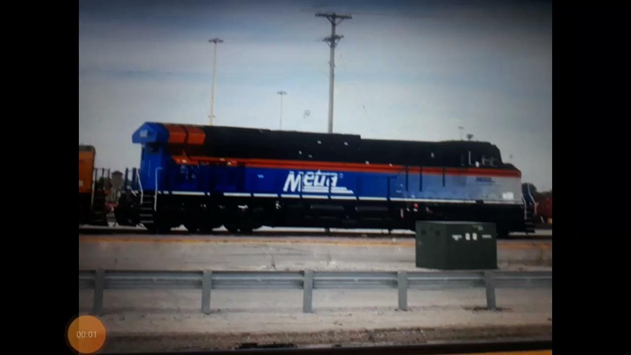 metra no. 7114 nathan p3 horn sfx - YouTube