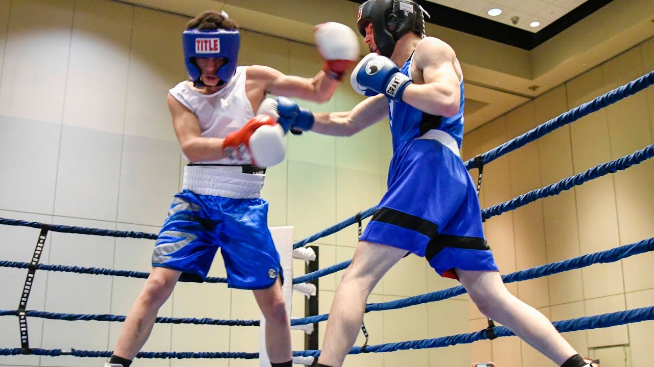 Amateur Boxing Fight (Full Video) Who do you think wins? - YouTube