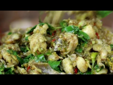 របៀបស្ងោជ្រកកង្កែប | How to Make Delicious Frogs Soup | - Sieng Sokea Cooking. - YouTube