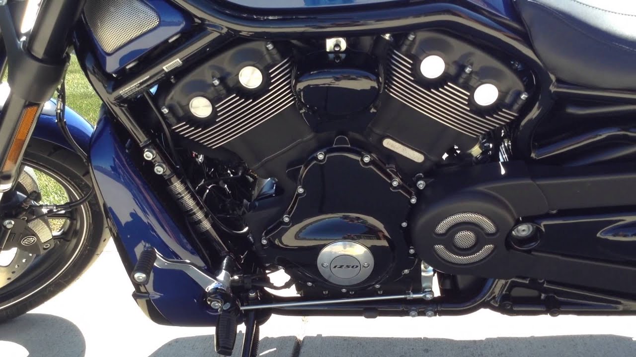 V Rod Special Superior Blue - YouTube