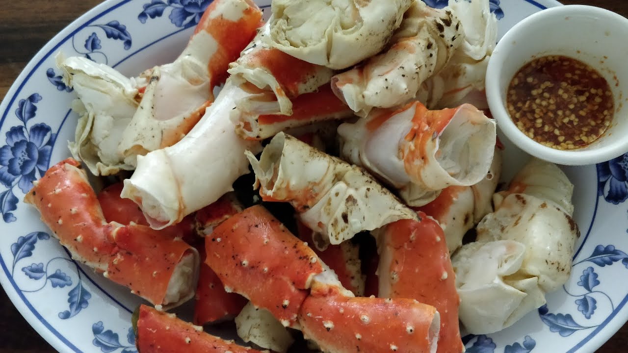 Lao spicy, sweet and sour sauce with king crab - YouTube