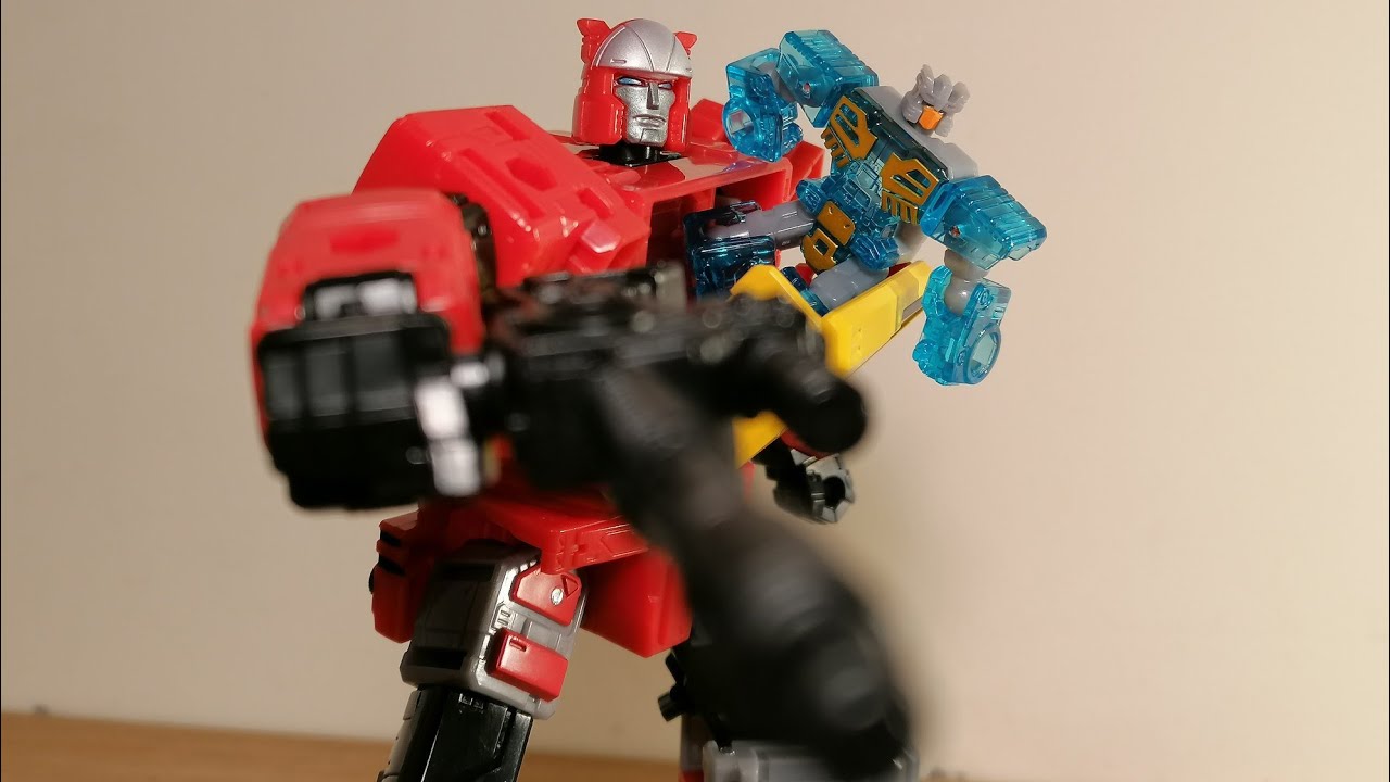 Transformers Blaster Stop Motion shorts - YouTube