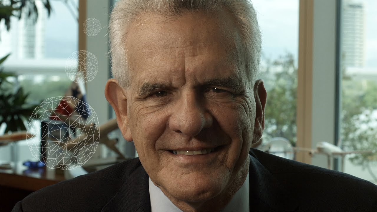 Stanley Motta - Panamá - Fundador Consejo Asesor del Rector - YouTube