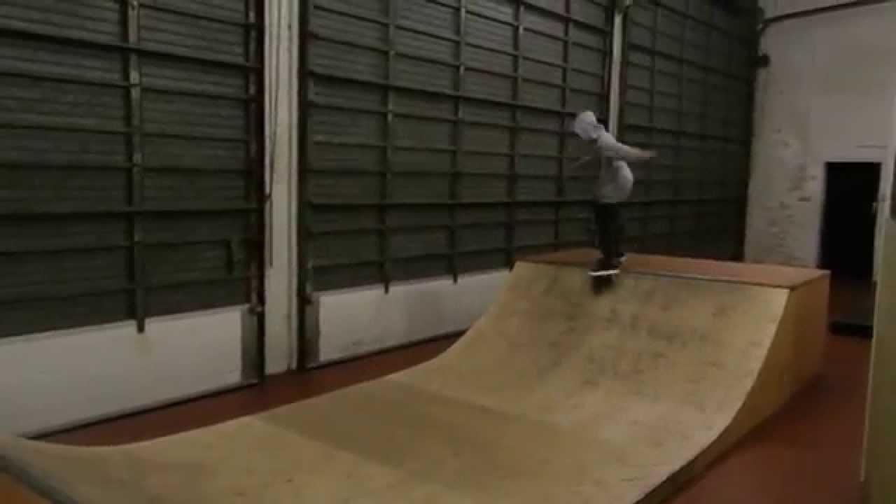 Mini ramp @ Just Ramps - YouTube