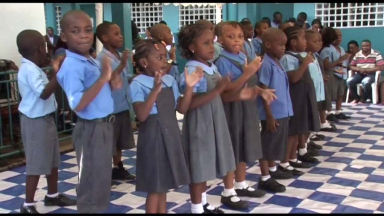 Graduation Nursery and Class one 2014 - Bonapriso - Emergence School ...