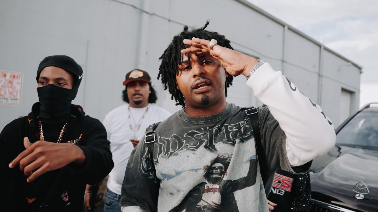 Moway - MAYBACH JUMPING (Official Music Video) - YouTube