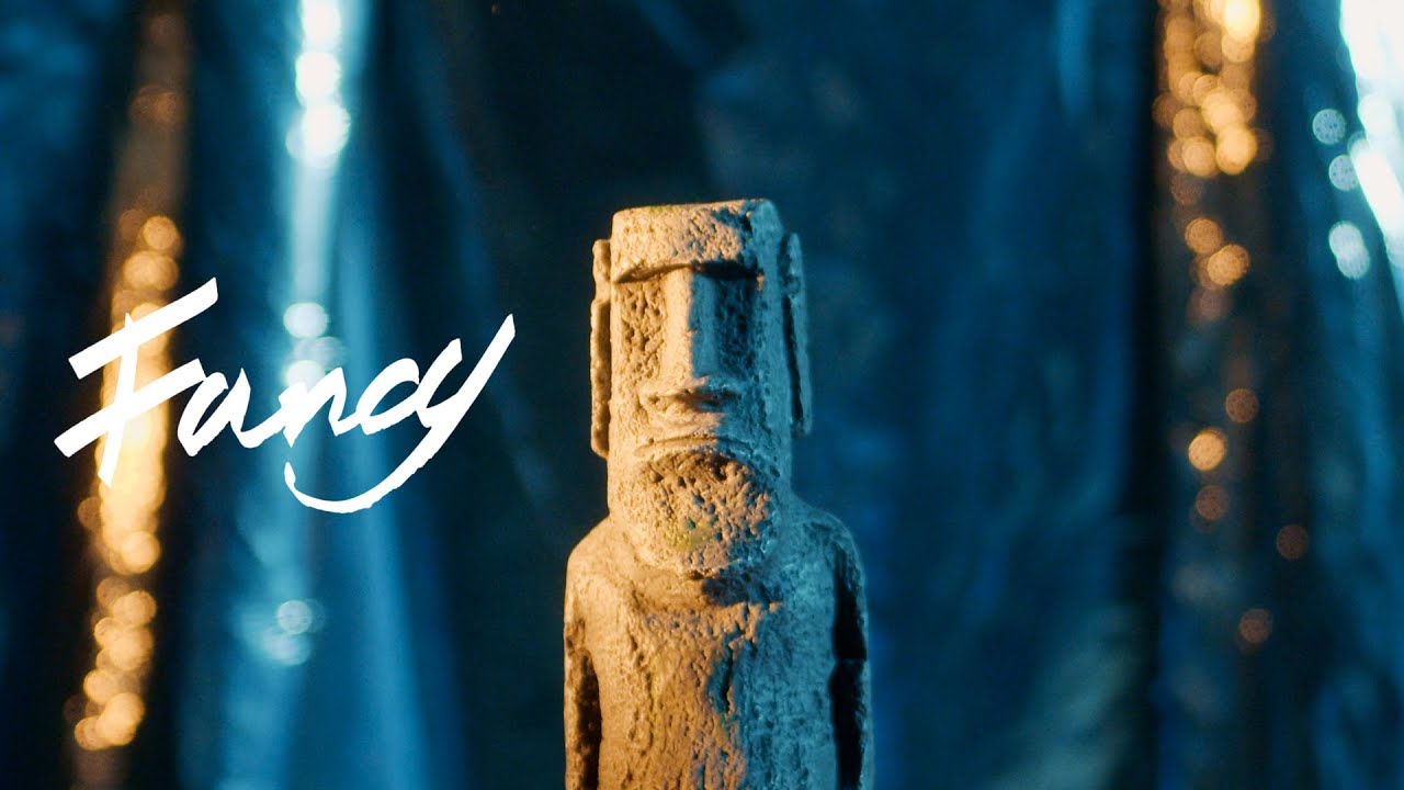 Maverick Mom「Fancy」MUSIC VIDEO - YouTube