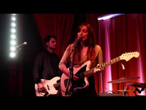 Scarlet - Alone live Gullivers, Manchester 18-10-18