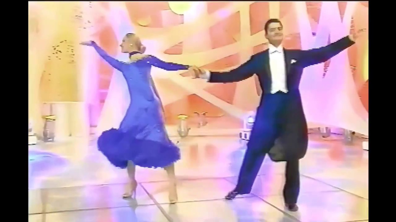 Valse, sur "Valse n°2" (La Chance aux Chansons) - YouTube