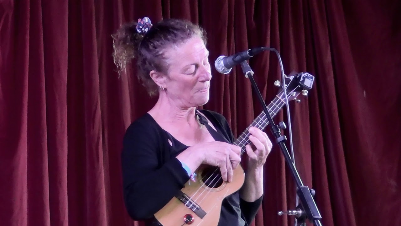 Bev Clark @CMV Fundraiser 2019 - YouTube