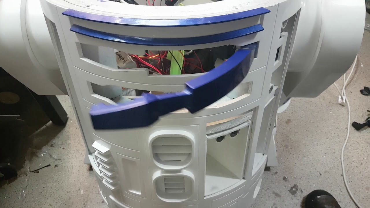 R2d2 Arms - YouTube