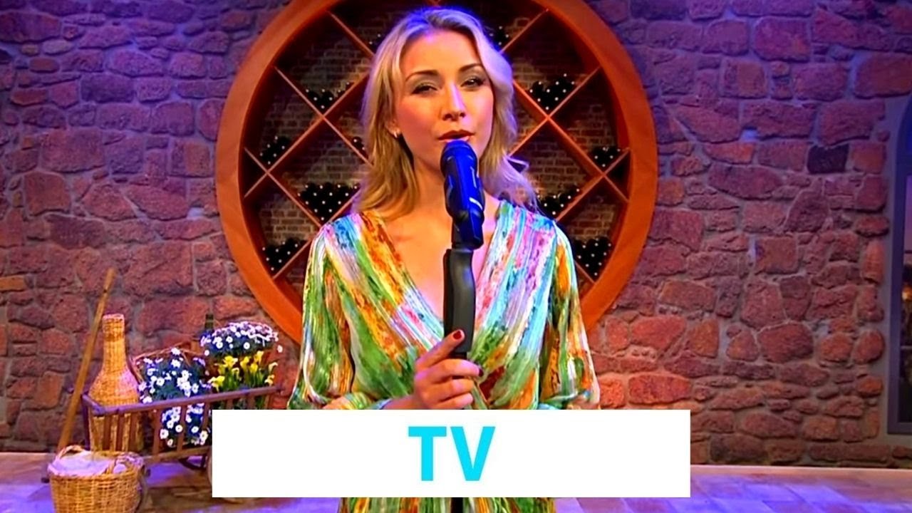 Anna-Carina Woitschack - Das Leben wartet nicht auf uns | Schlager-Spaß ...