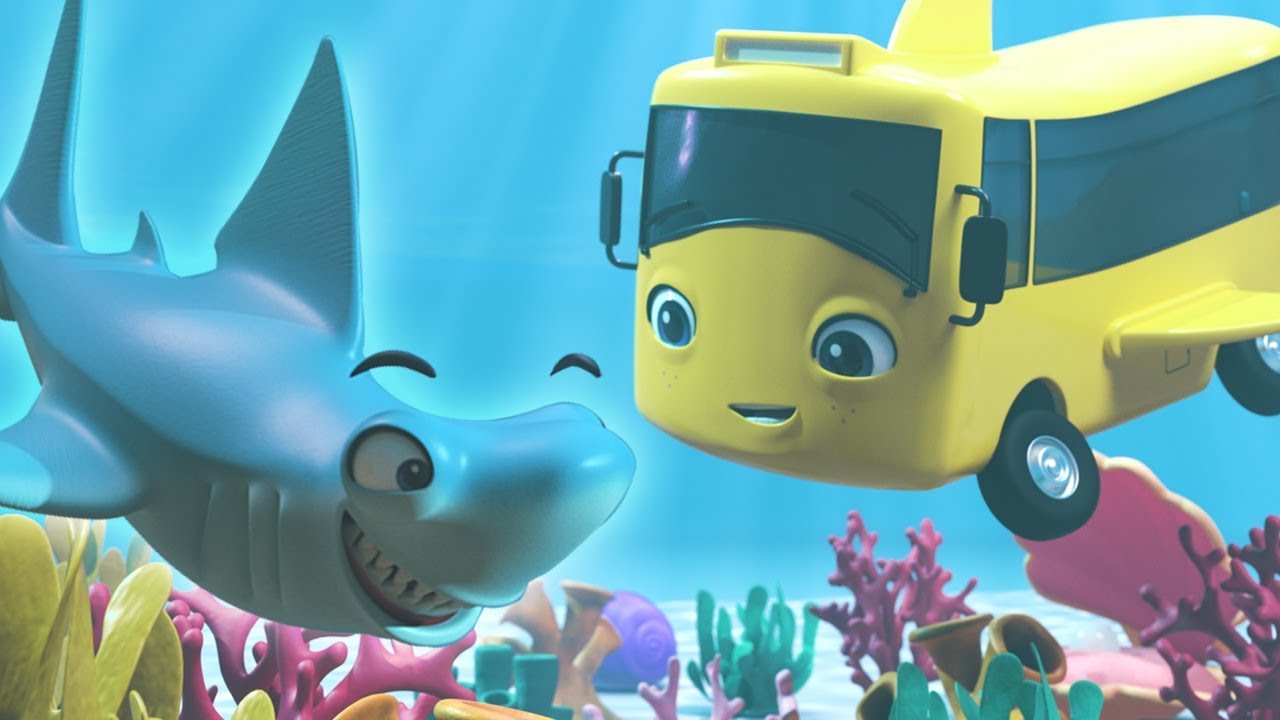 BABY SHARK Ocean Song | Baby Cartoons - Kids Sing Alongs | Moonbug ...