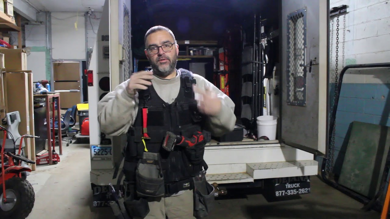 atlas 46 saratoga vest review an electricians opinion - YouTube
