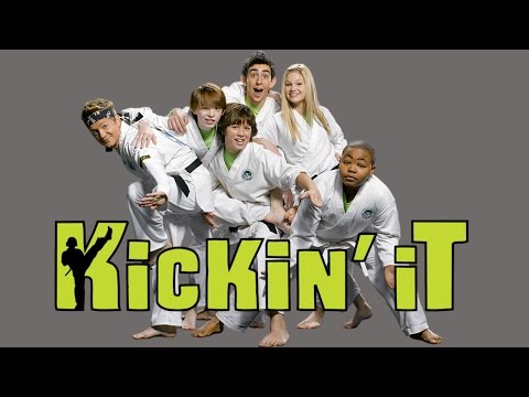 Kickin' It ★ Dummy Dancing