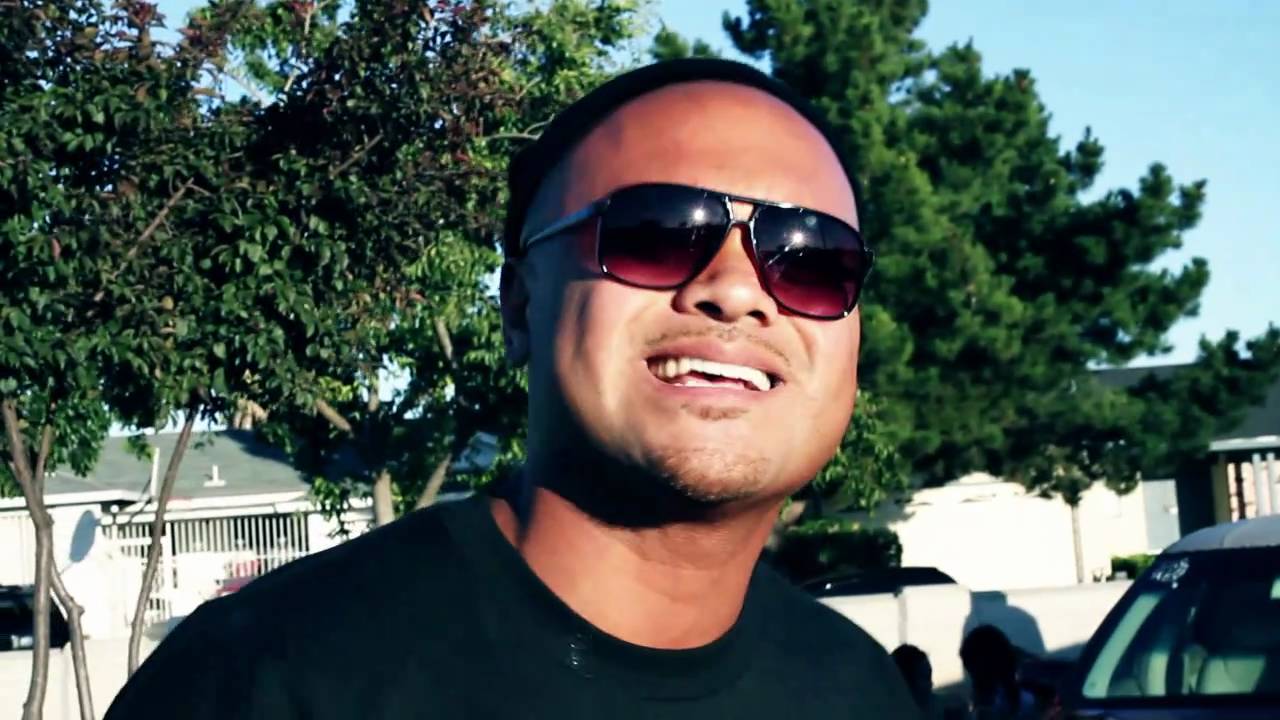 *OFFICIAL VIDEO*Bossquach feat. Mike Dash E - "Ridin' Thru Tha City ...